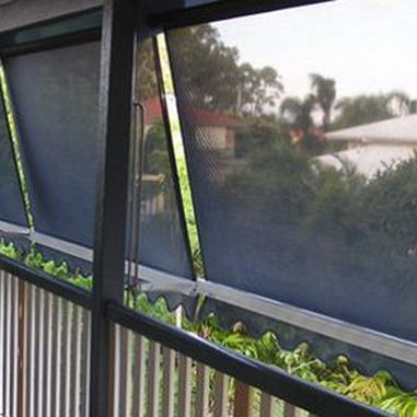 Motorised Retractable Awnings Melbourne | Auto Awnings Prices